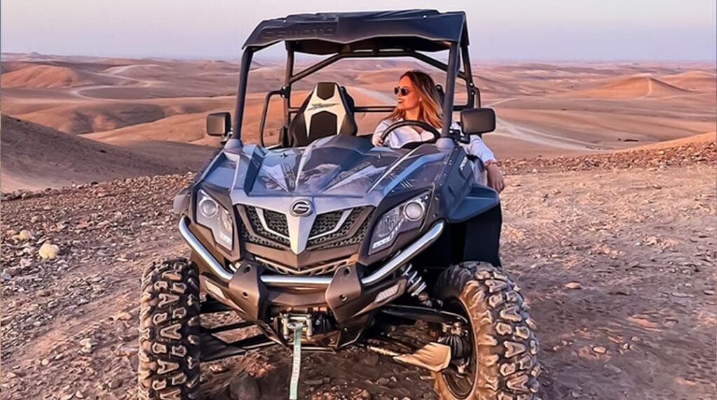 Buggy riding in the Agafay Desert - Excursion Quad Marrakech