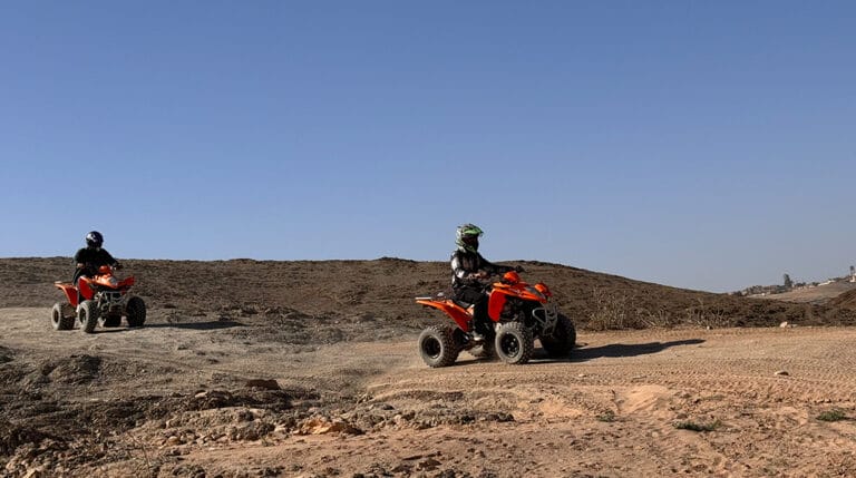 Quad ride in the Agafay Desert - Excursion Quad Marrakech
